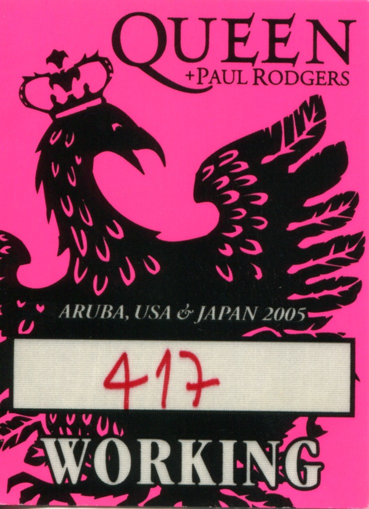 Backstage passes – Queenvinyls.com