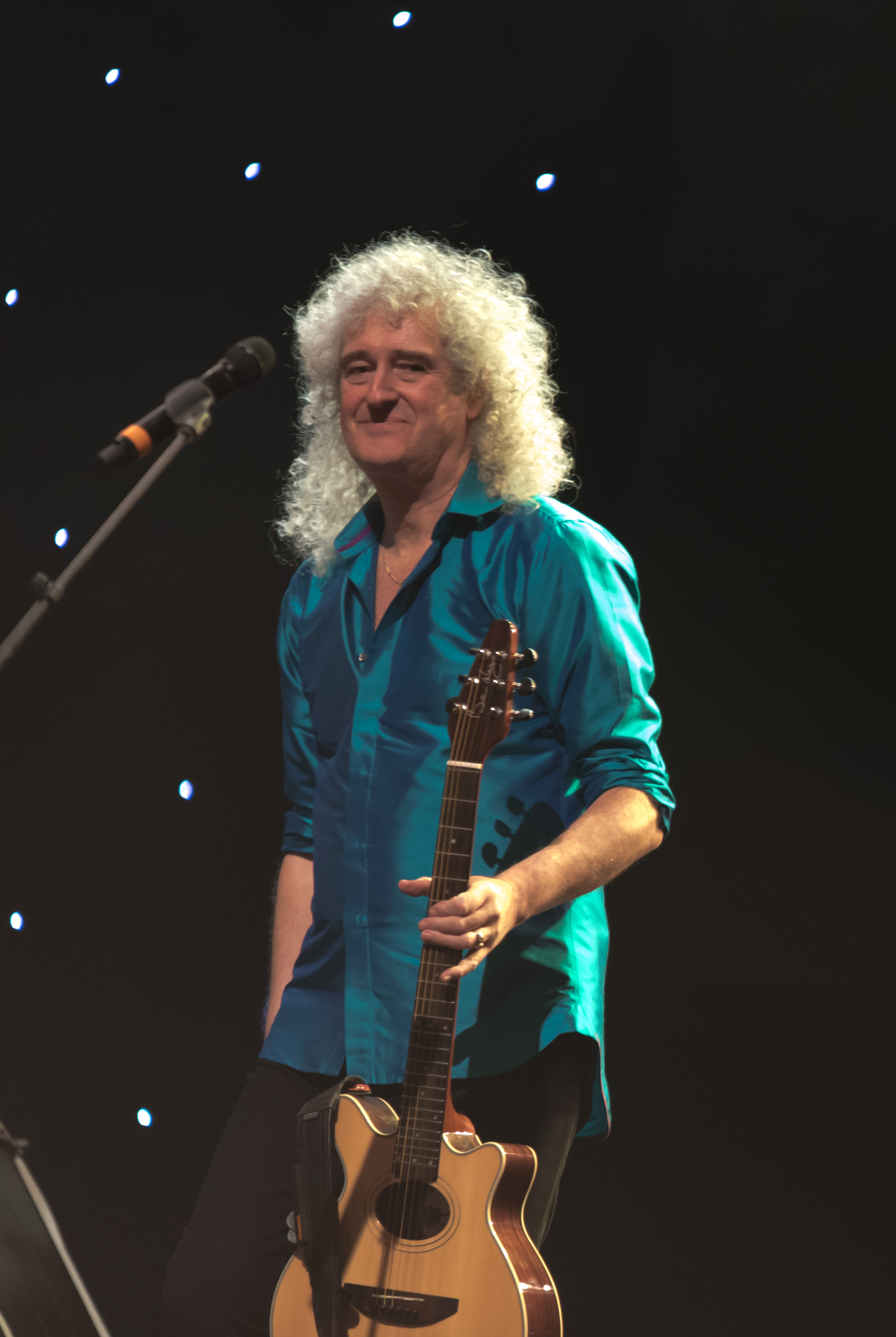 Brian May & Kerry Ellis – One Voice Tour (Milan, 25-02-2016 ...